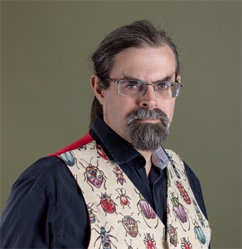 Adrian Tchaikovsky - Pan Macmillan